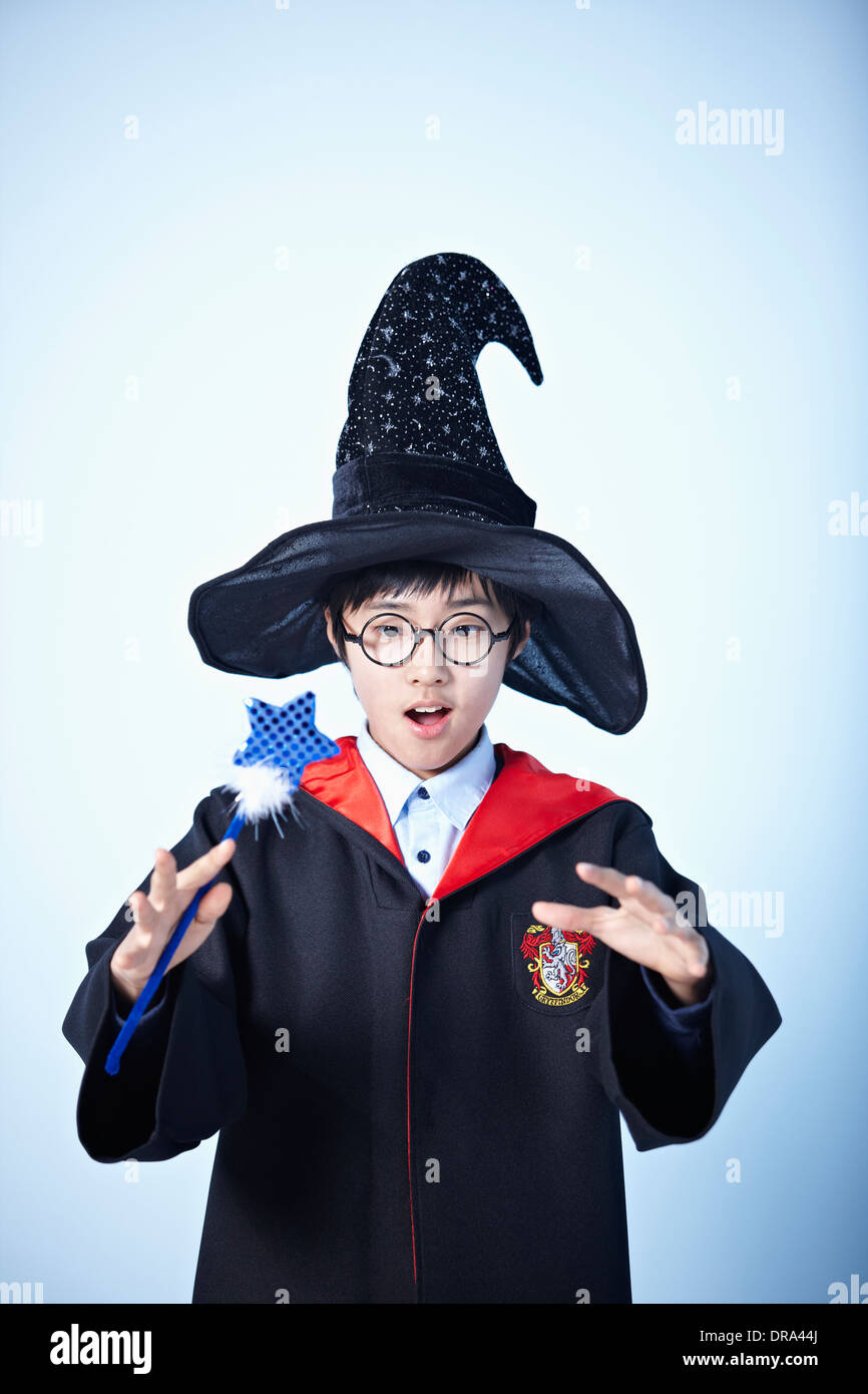 Boy wizard glasses hi-res stock photography and images - Alamy