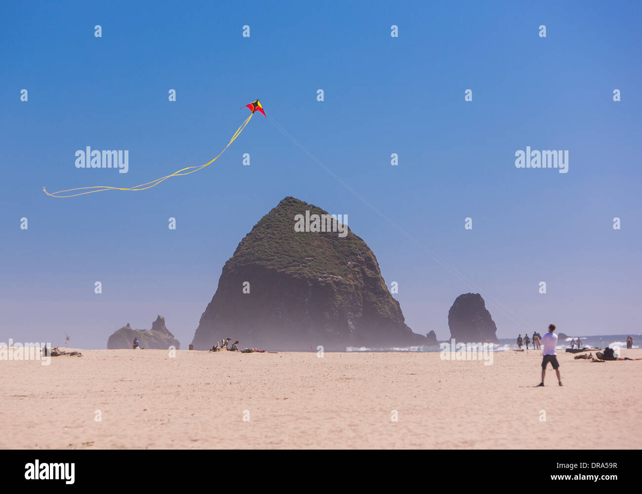 Flying rock hi-res stock photography and images - Alamy
