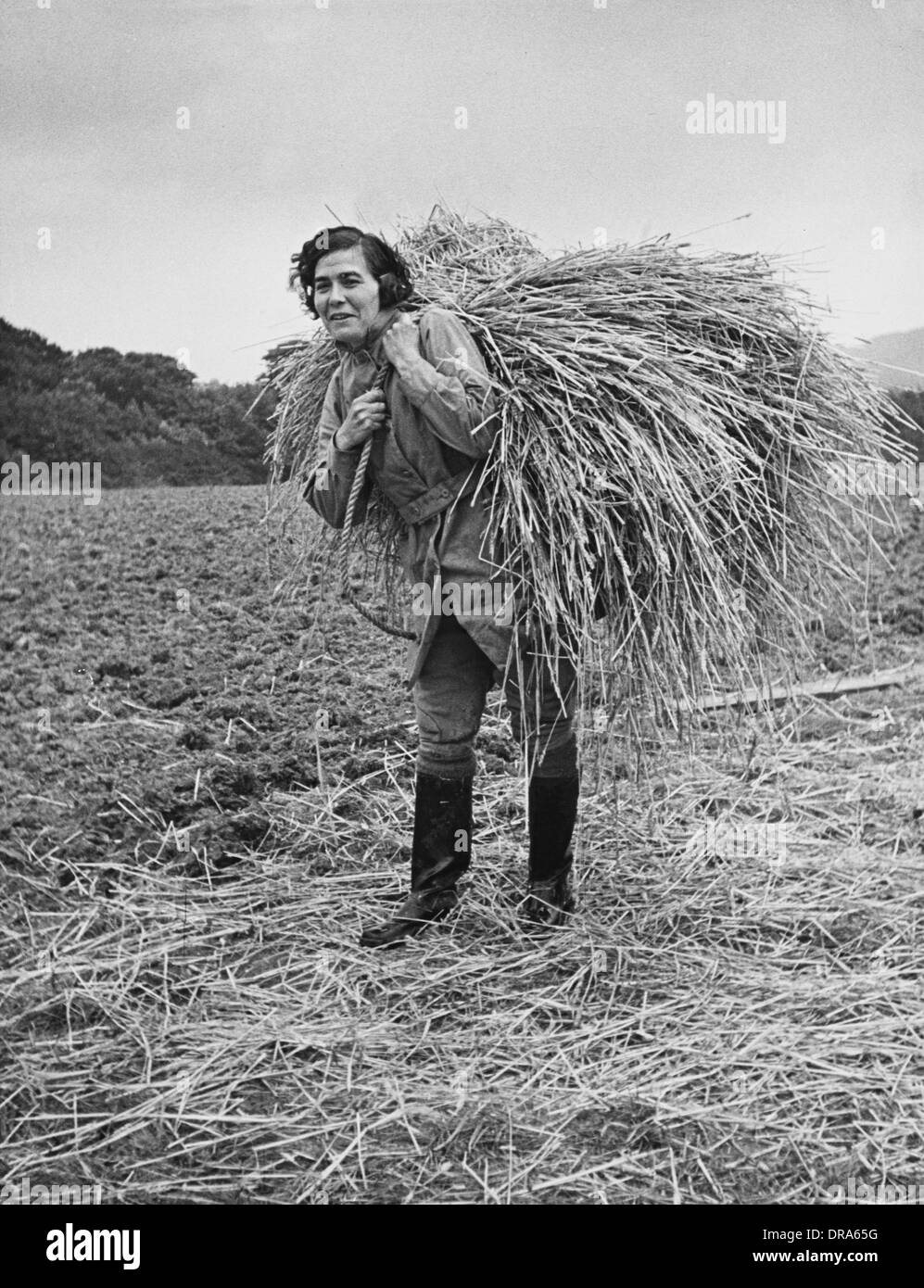 Girls farm Black and White Stock Photos & Images - Alamy