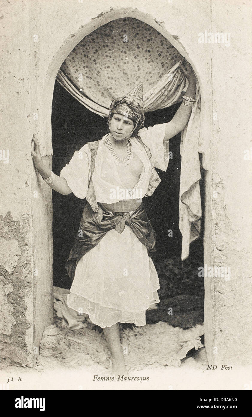 Moorish Woman in doorway - Algeria Stock Photo - Alamy