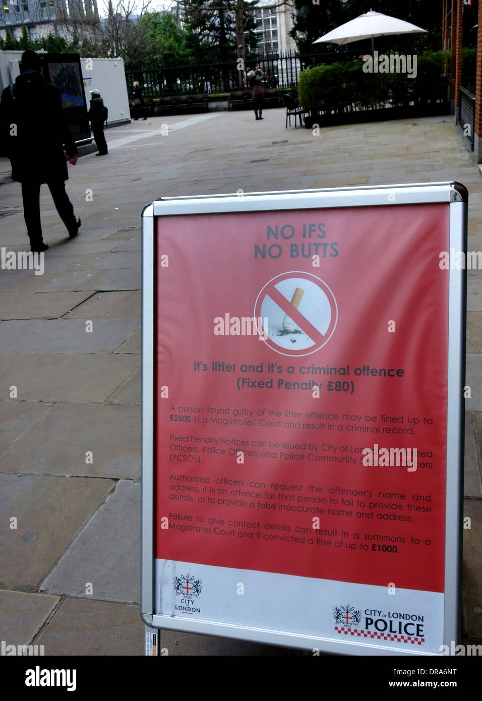Cigarette smoking litter warning poster, City of London Stock Photo - Alamy