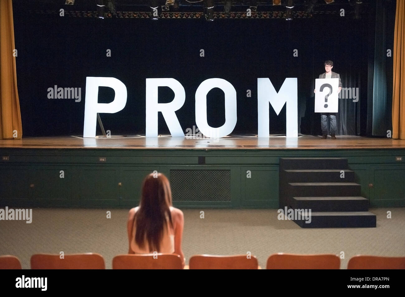 PROM (2011) YIN CHANG, JARED KUSNITZ JOE NUSSBAUM (DIR) MOVIESTORE ...
