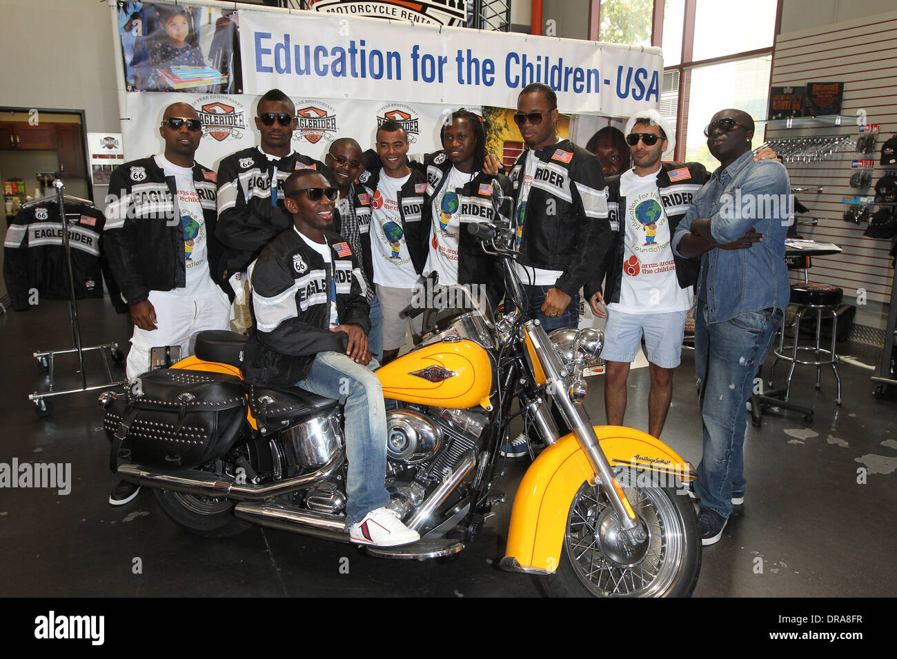 Didier Drogba, Shaun Wright-Phillips and Ashley Cole Professional ...