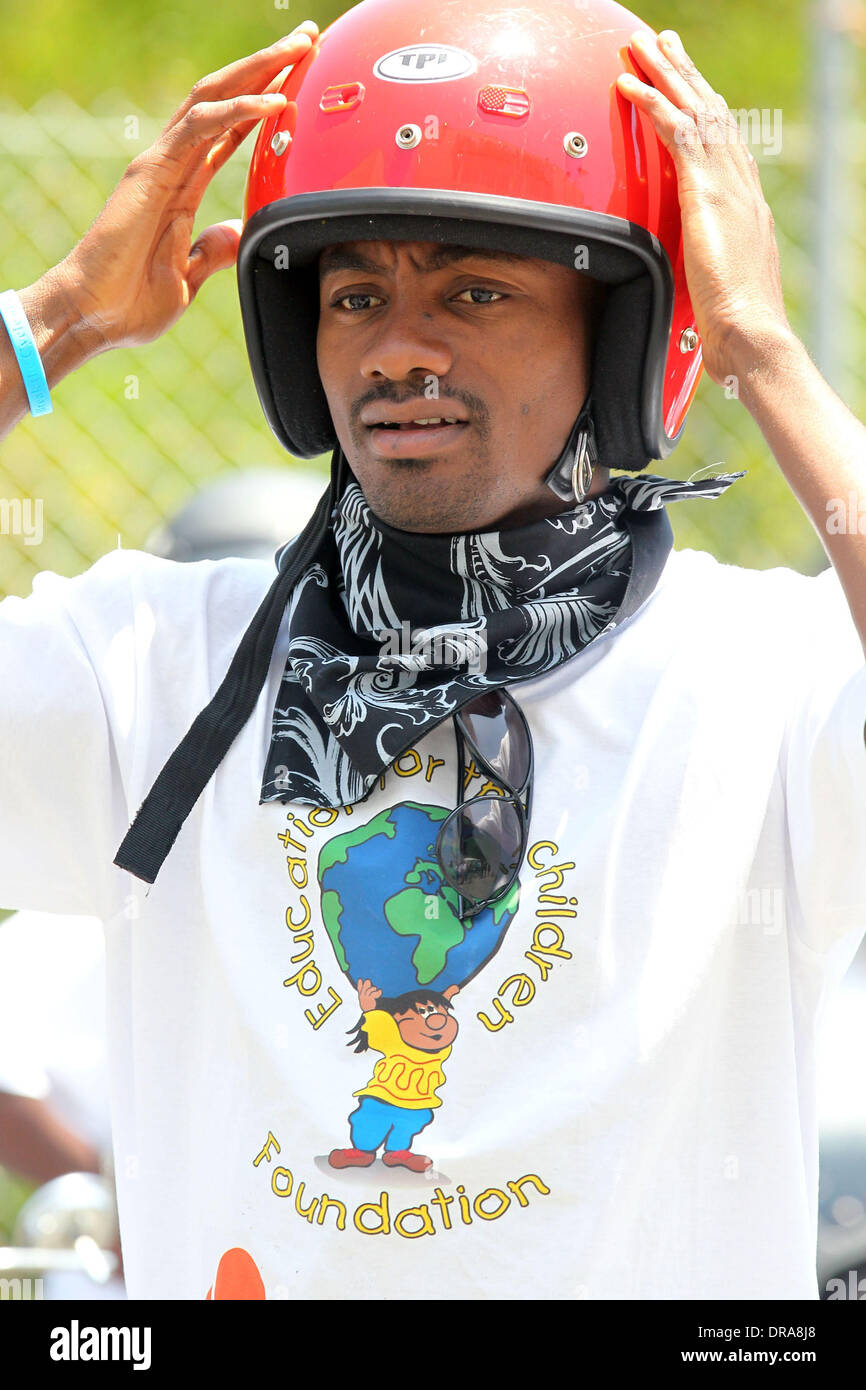 Solomon Kalou Professional football players from the English Premier ...