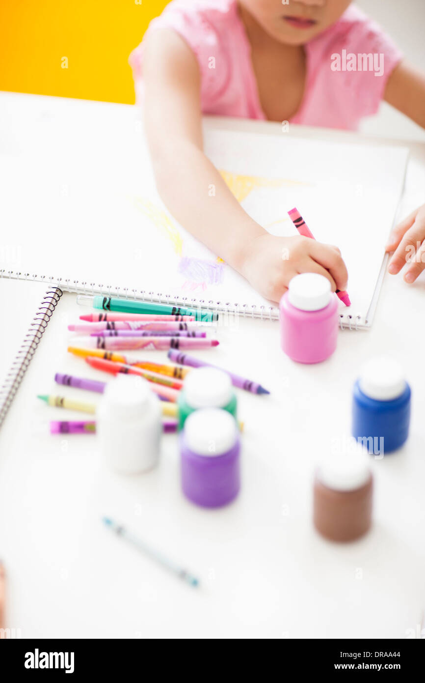 Cute kids drawing crayon hi-res stock photography and images - Alamy