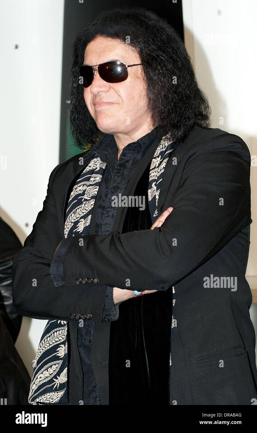 Gene Simmons Members of U.S. rock band 'KISS' attend a press conference ...