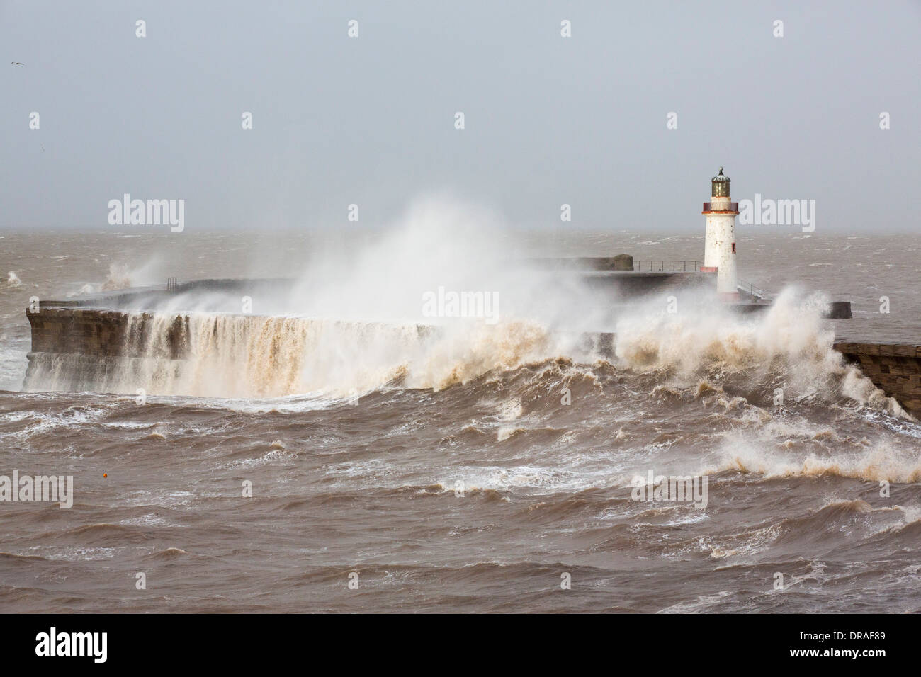 Whitehaven lighthouse harbour hi-res stock photography and images - Alamy