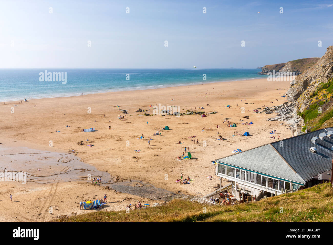 Mawgan porth cornwall hi-res stock photography and images - Alamy
