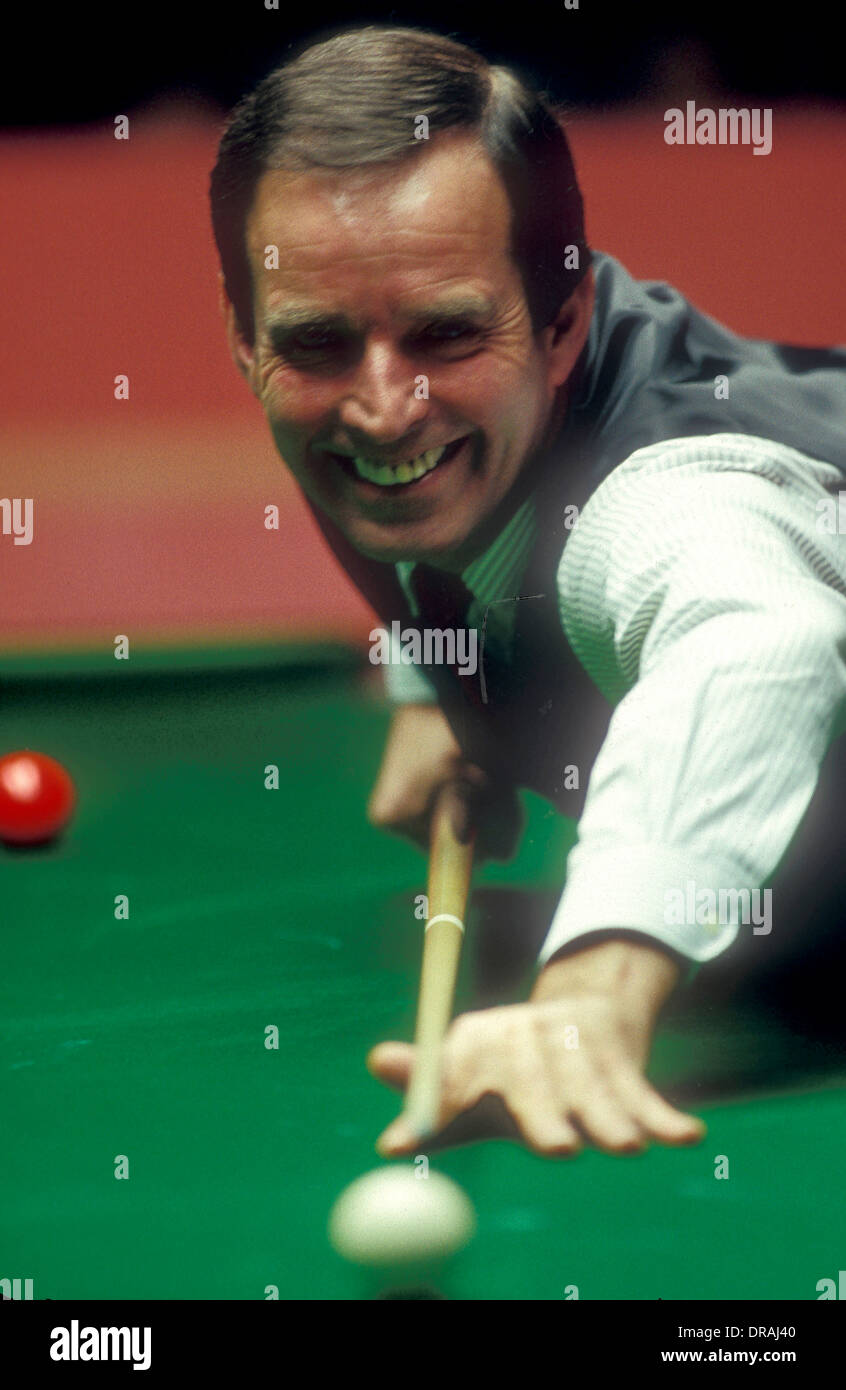 John Spencer at The Embassy World Snooker Tournament, Crucible Theatre ...