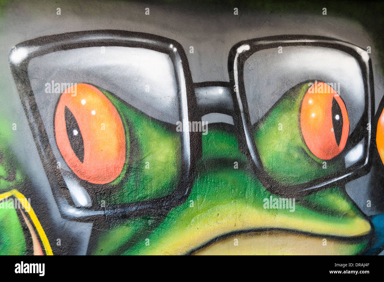 Frog as a graffiti on a wall hi-res stock photography and images - Alamy