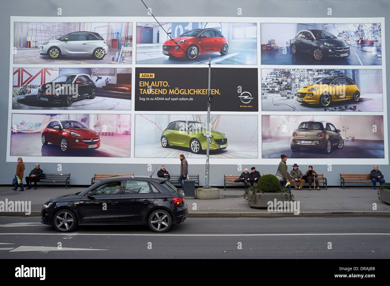 Car billboard advert hi-res stock photography and images - Alamy