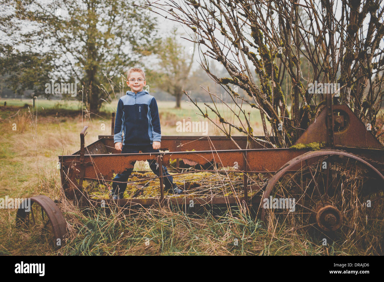 Fall portraits hi-res stock photography and images - Alamy