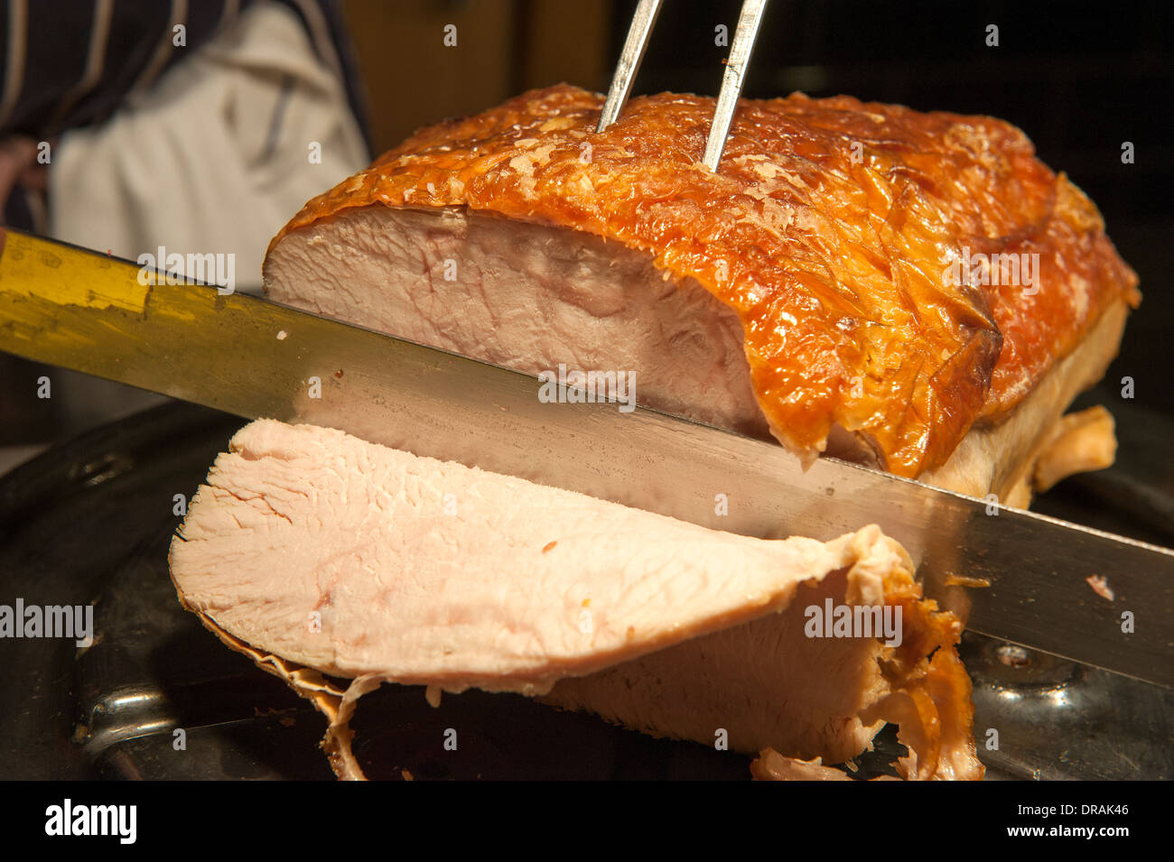 Carving meat restaurant hi-res stock photography and images - Alamy