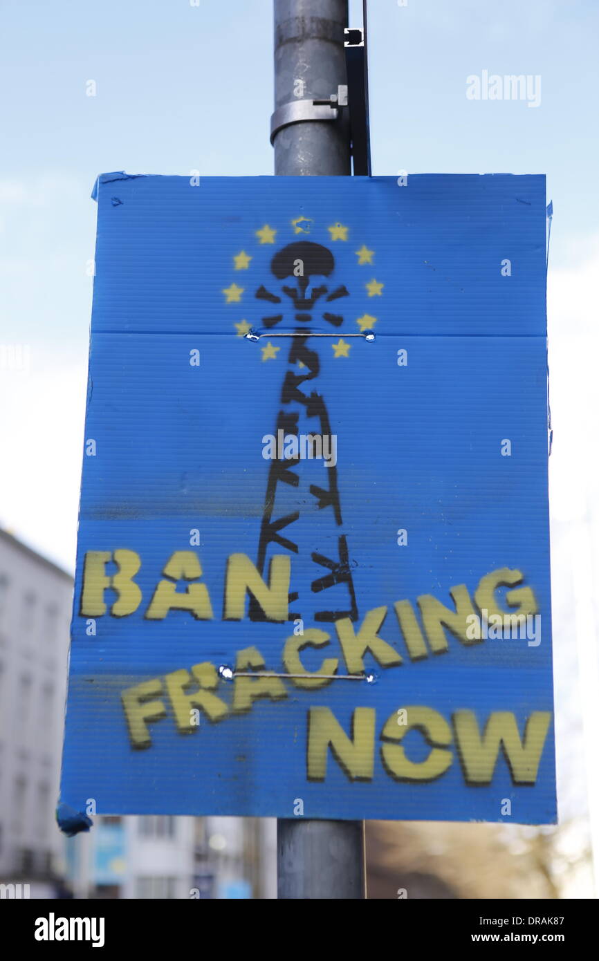 Protest poster against fracking hi-res stock photography and images - Alamy