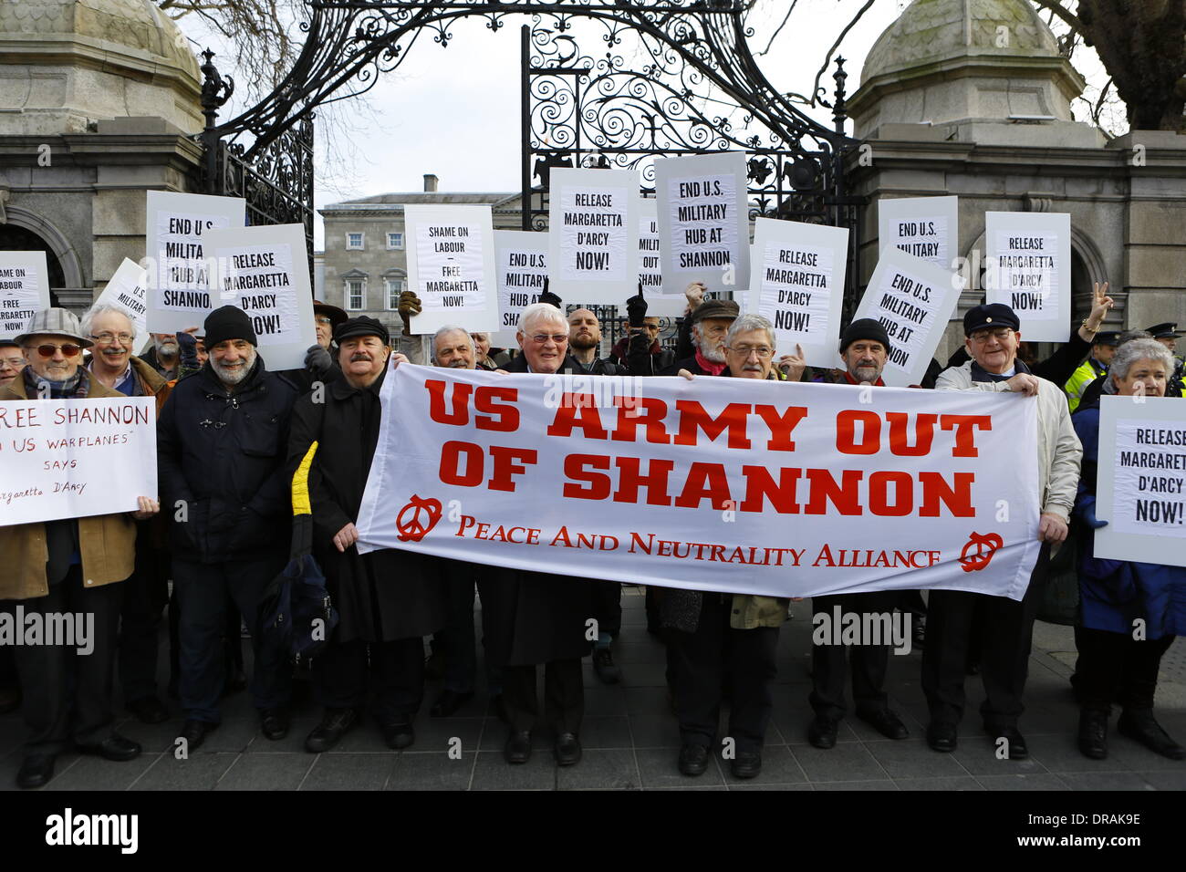 Dublin, Ireland. 22nd January 2014. Irish anti-war activists have ...