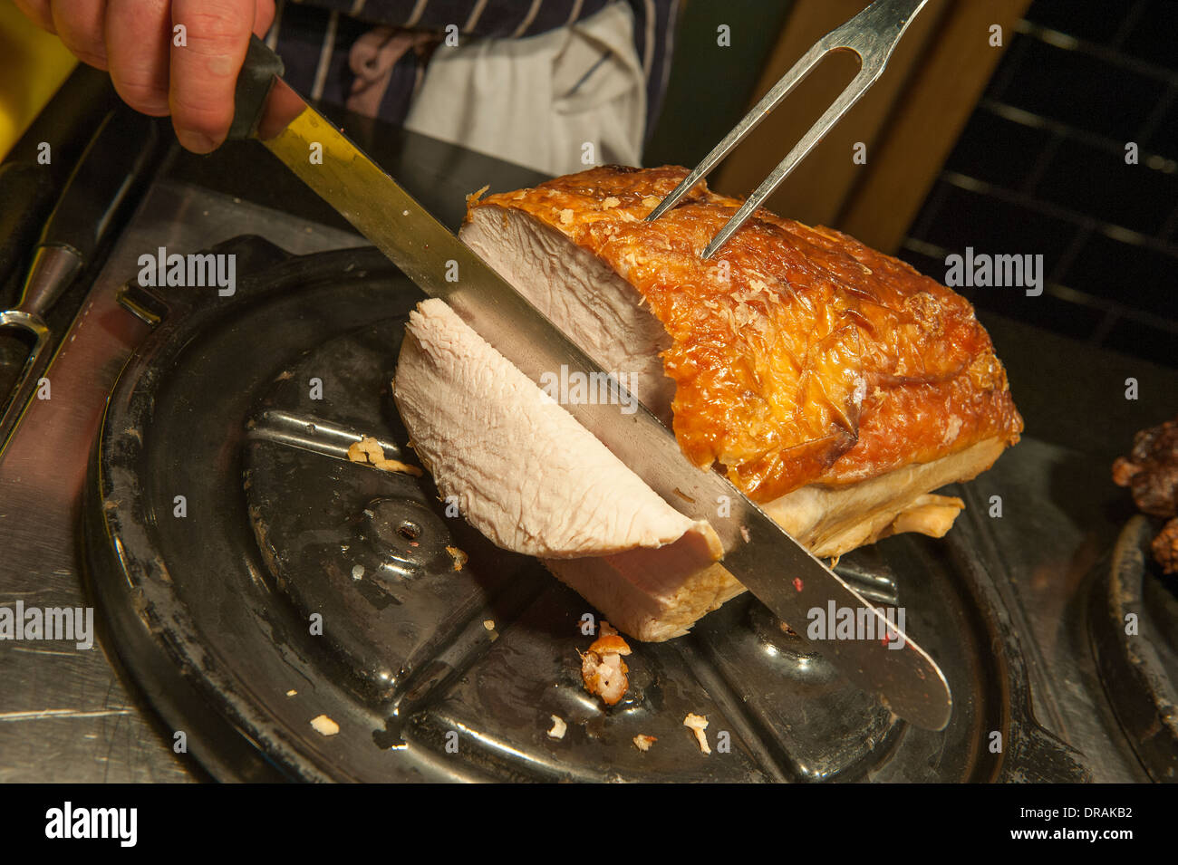 Carving meat restaurant hi-res stock photography and images - Alamy