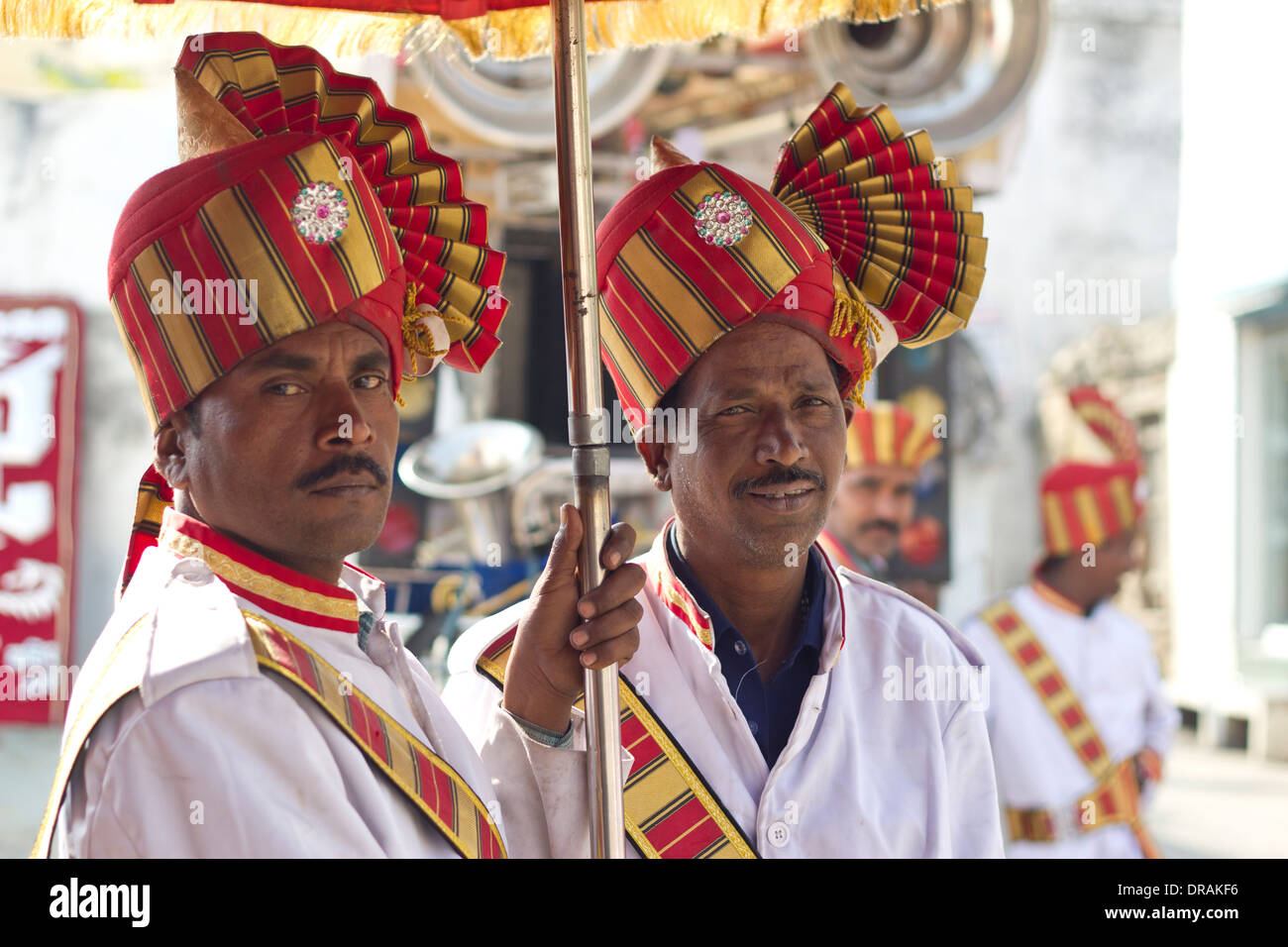 A man in traditional clothing in India Stock Photo - Alamy