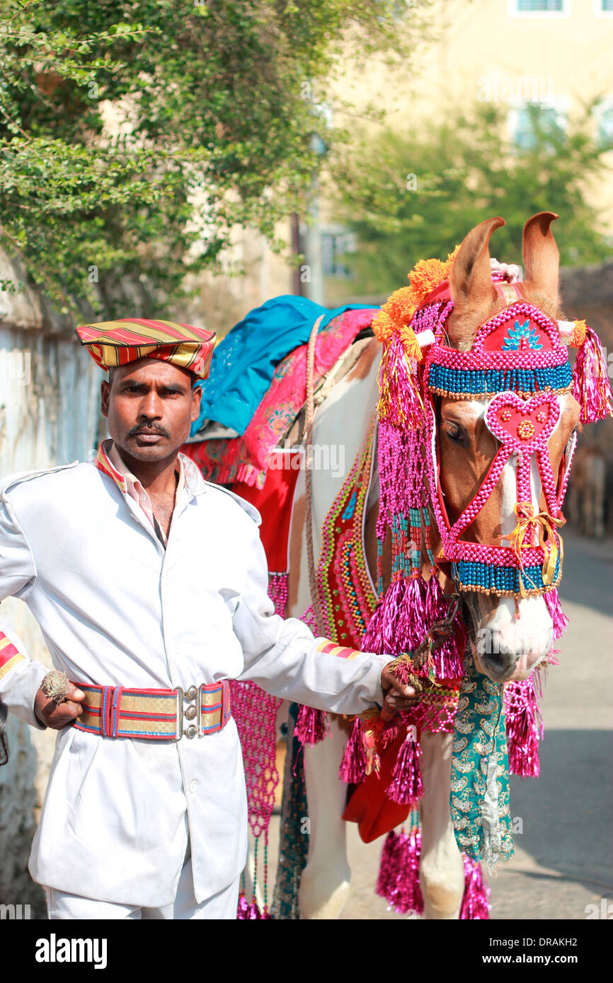 A man in traditional clothing in India Stock Photo - Alamy