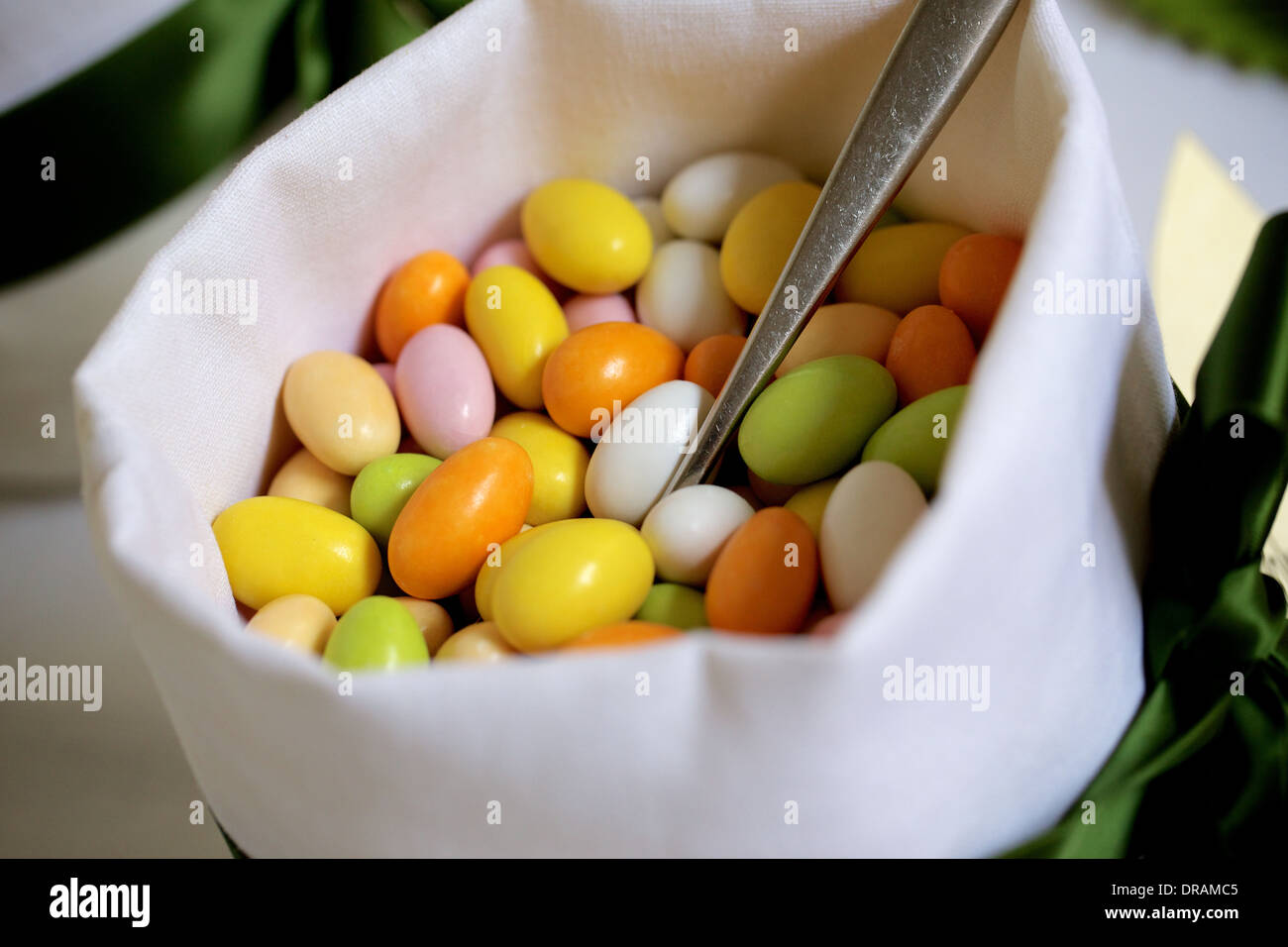 Comfits hi-res stock photography and images - Alamy