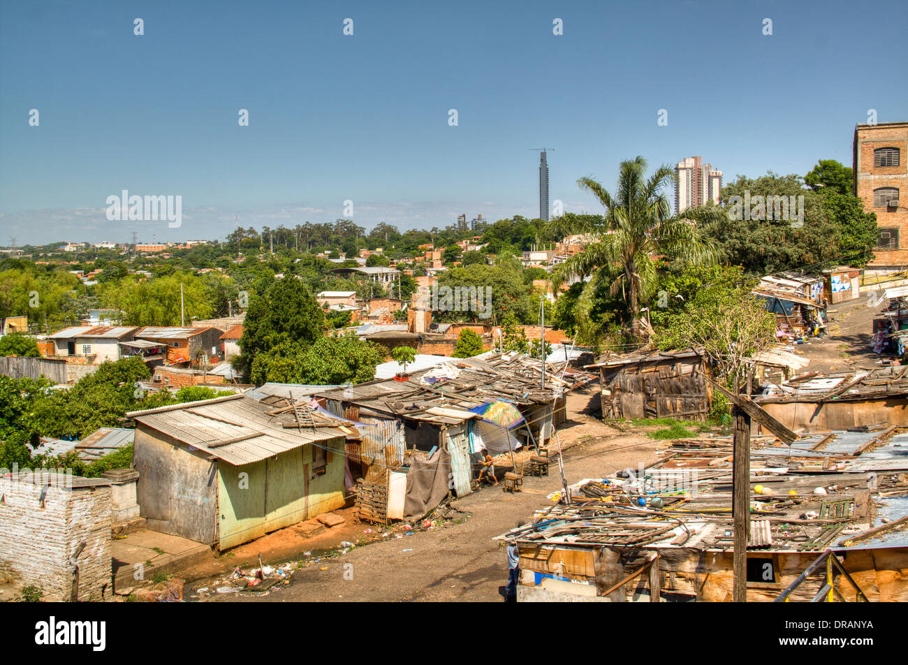 Favela architecture hi-res stock photography and images - Alamy