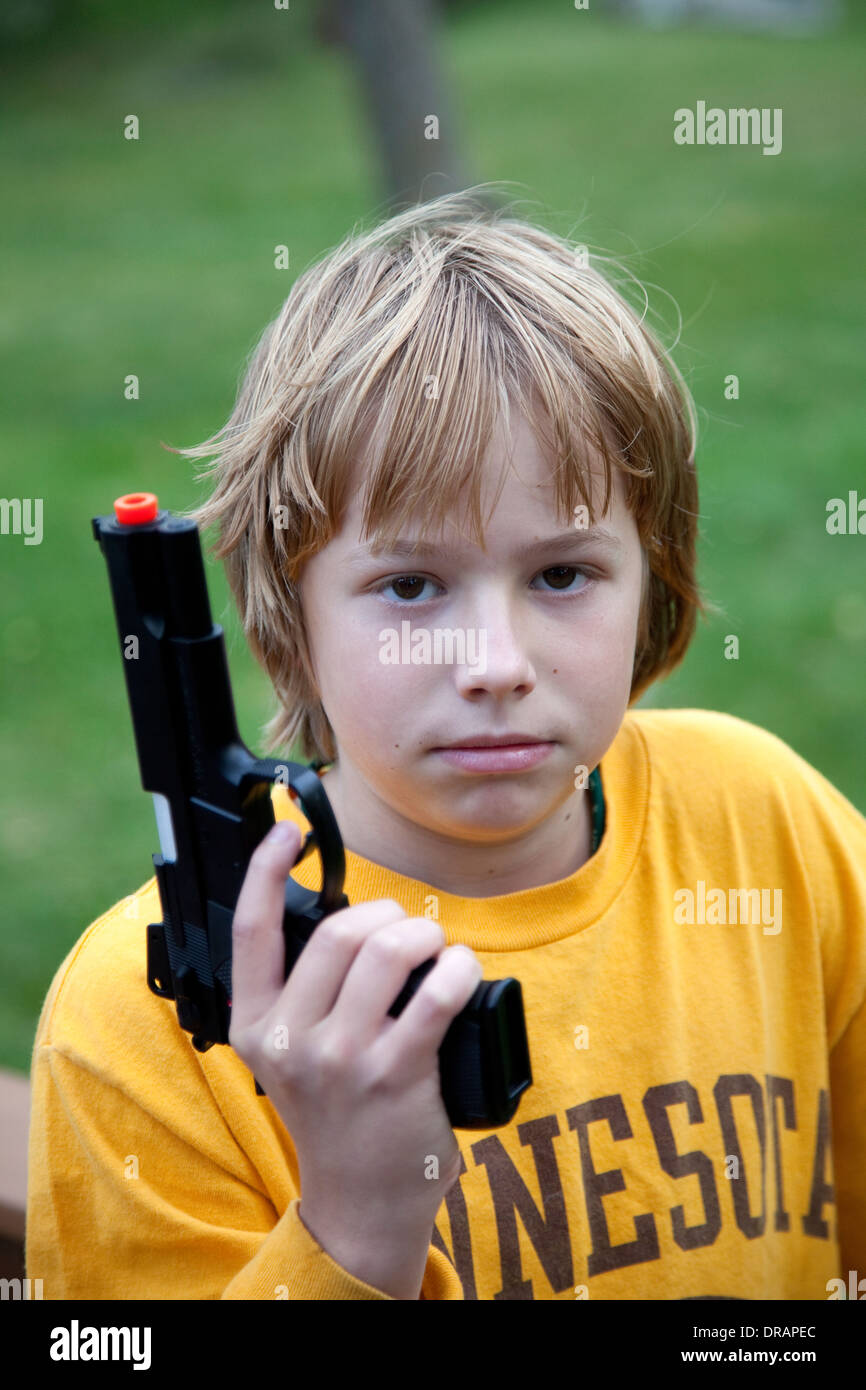 Pellet gun target hi-res stock photography and images - Alamy