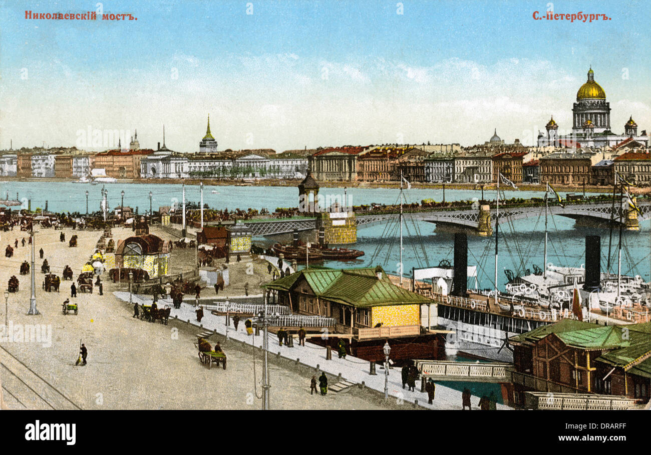 Bridge to russian island hi-res stock photography and images - Alamy