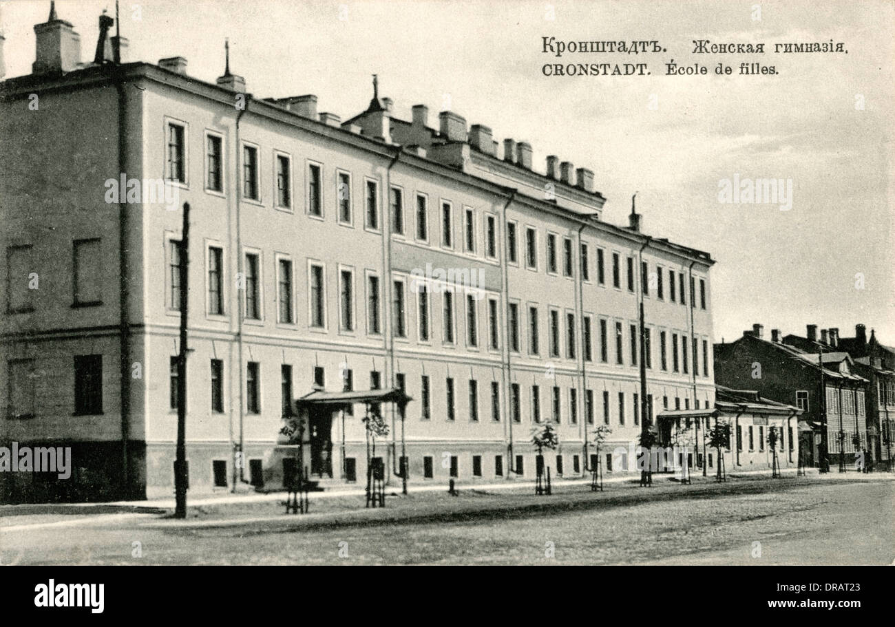 Russian school girls hi-res stock photography and images - Alamy