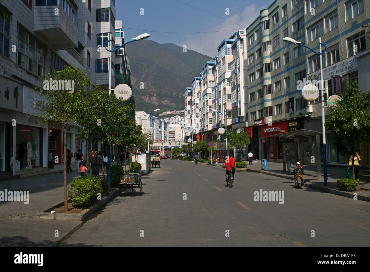 Street scene in Xiaguan, Dali, China Stock Photo - Alamy