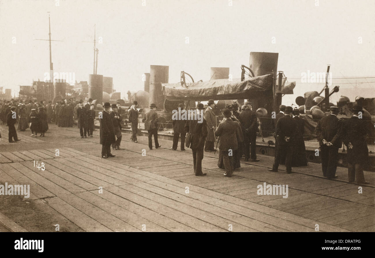 Manchester Ship Canal - Following the opening of a new dock Stock Photo ...