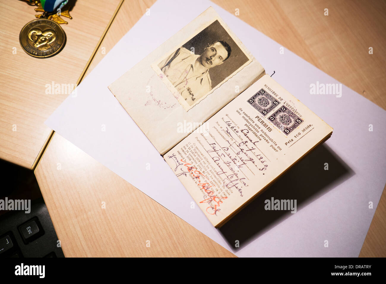 original French wartime driving permit license 1940s 1940's Stock Photo ...