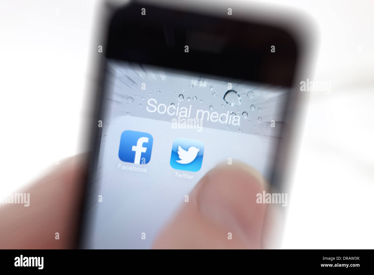 Facebook iphone hi-res stock photography and images - Alamy