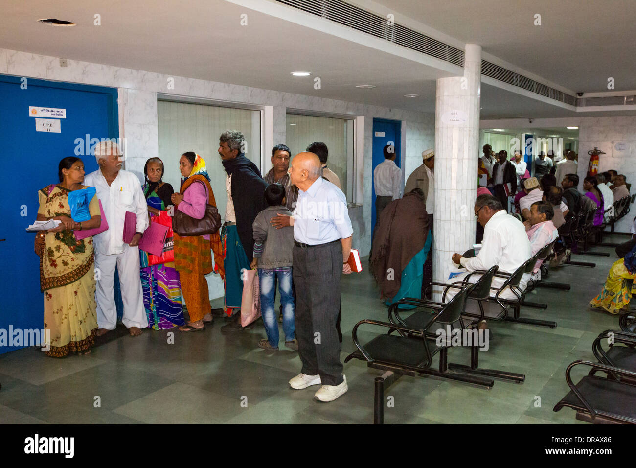 Cancer hospital hi-res stock photography and images - Alamy