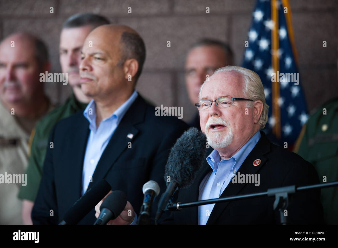 Tucson, Arizona, USA. 22nd Jan, 2014. JEH JOHNSON, the Secretary of ...