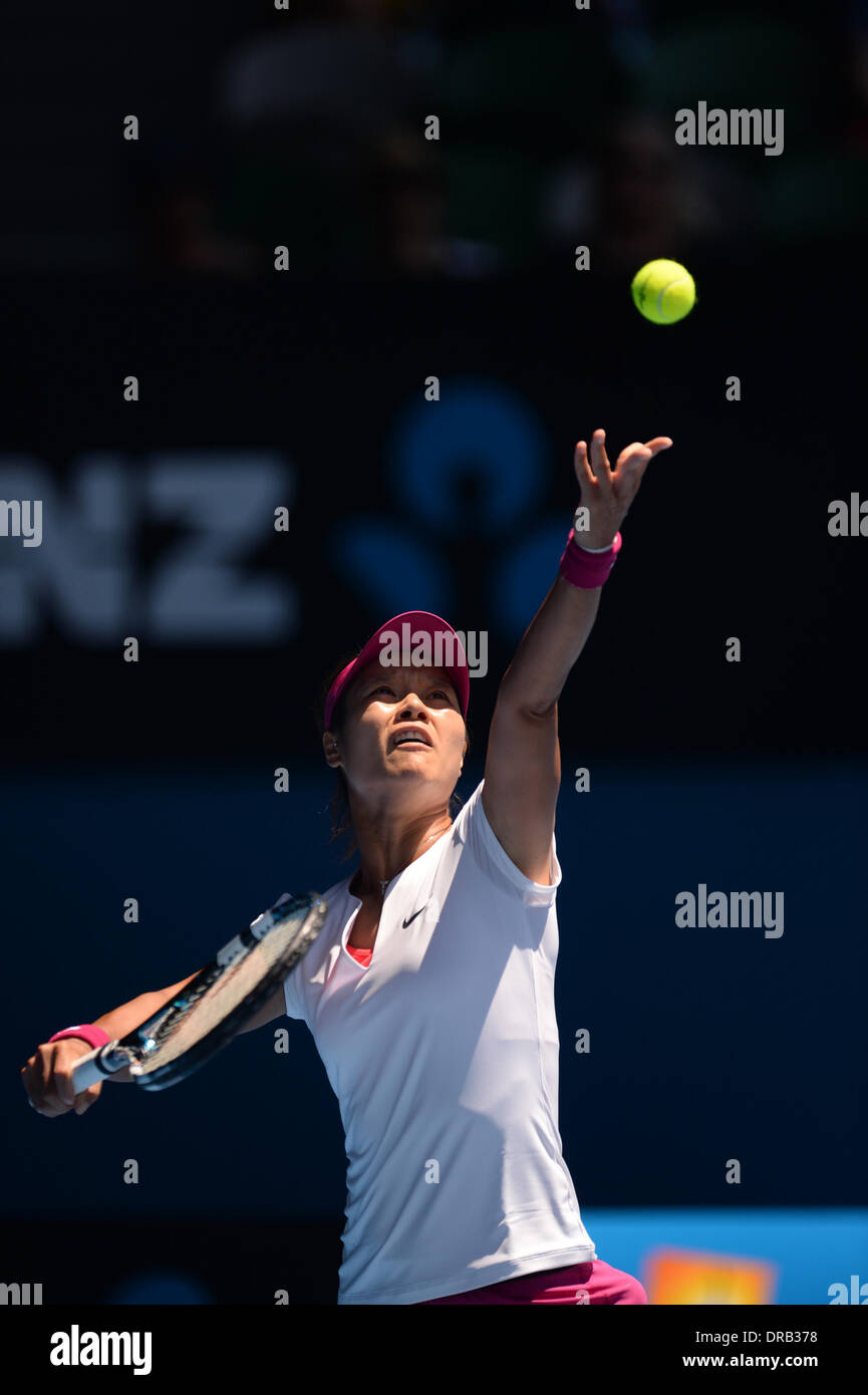 Melbourne, Australia. 23rd Jan, 2014. Li Na of China serves during her ...