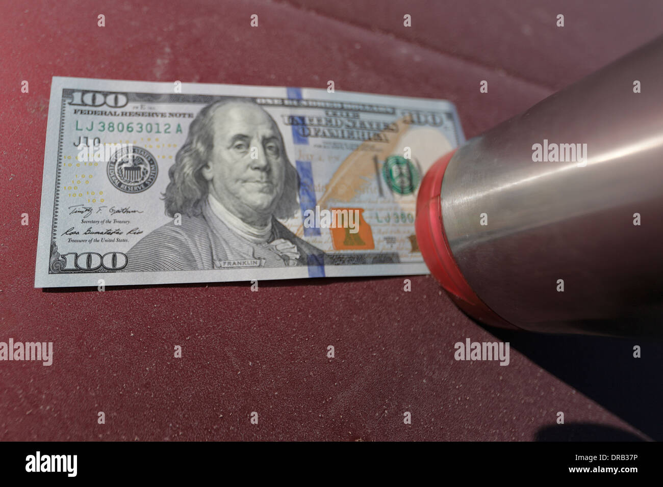 New one hundred dollar bill hi-res stock photography and images - Alamy
