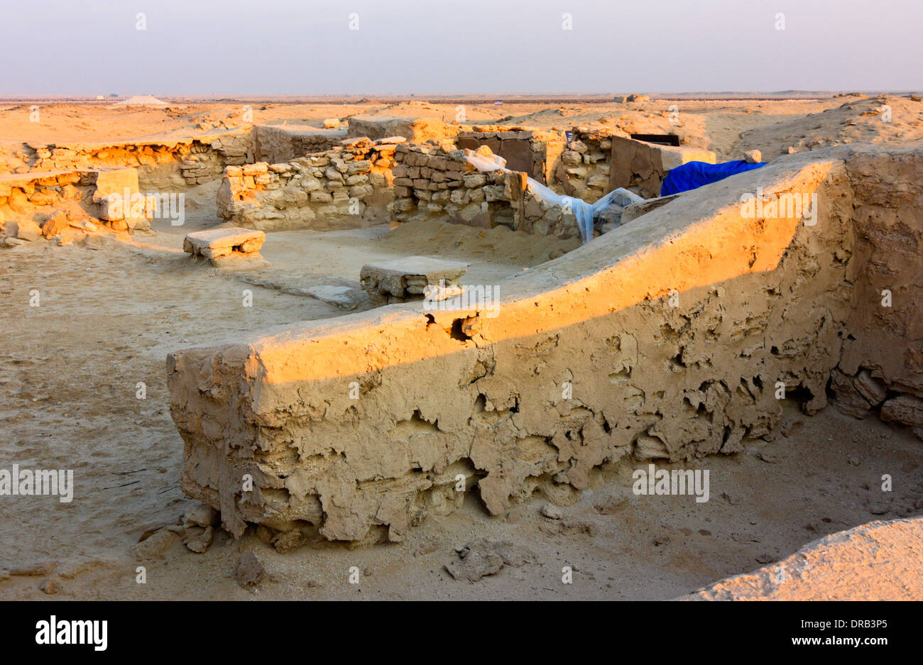 Al Zubara, an archaeological site in the Qatari Desert Stock Photo - Alamy