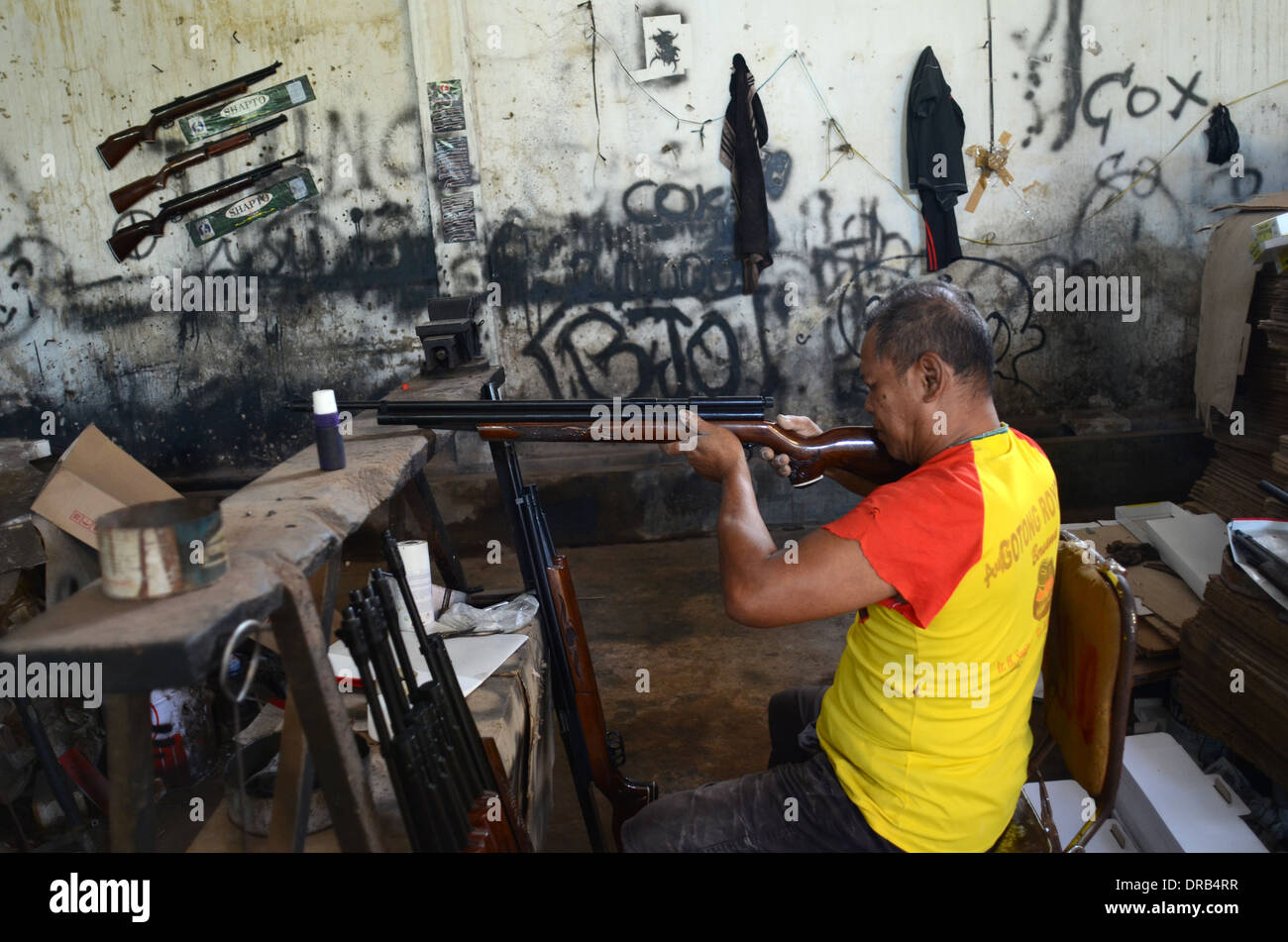 Air rifle testing hi-res stock photography and images - Alamy