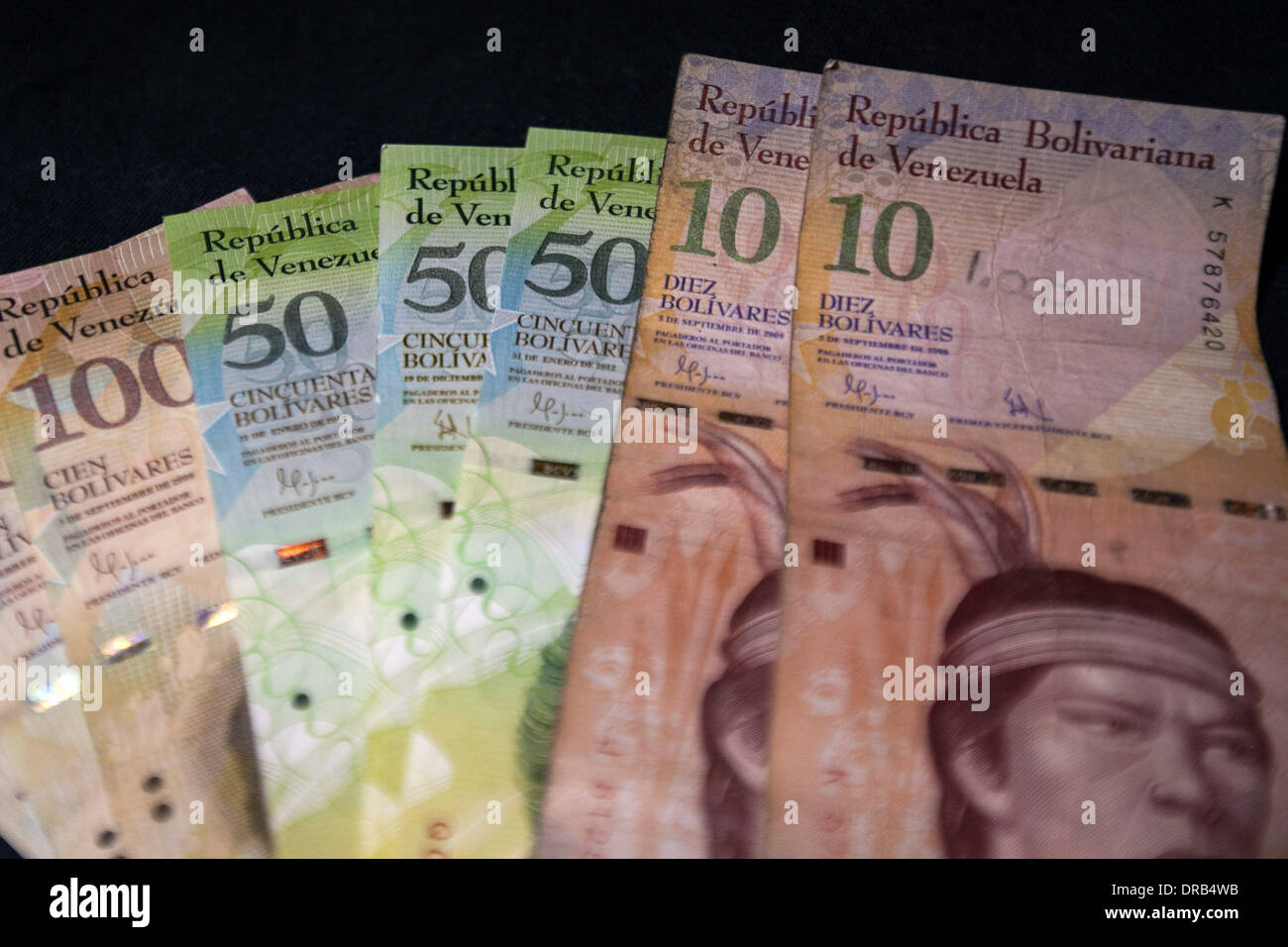 Venezuelan currency hi-res stock photography and images - Alamy