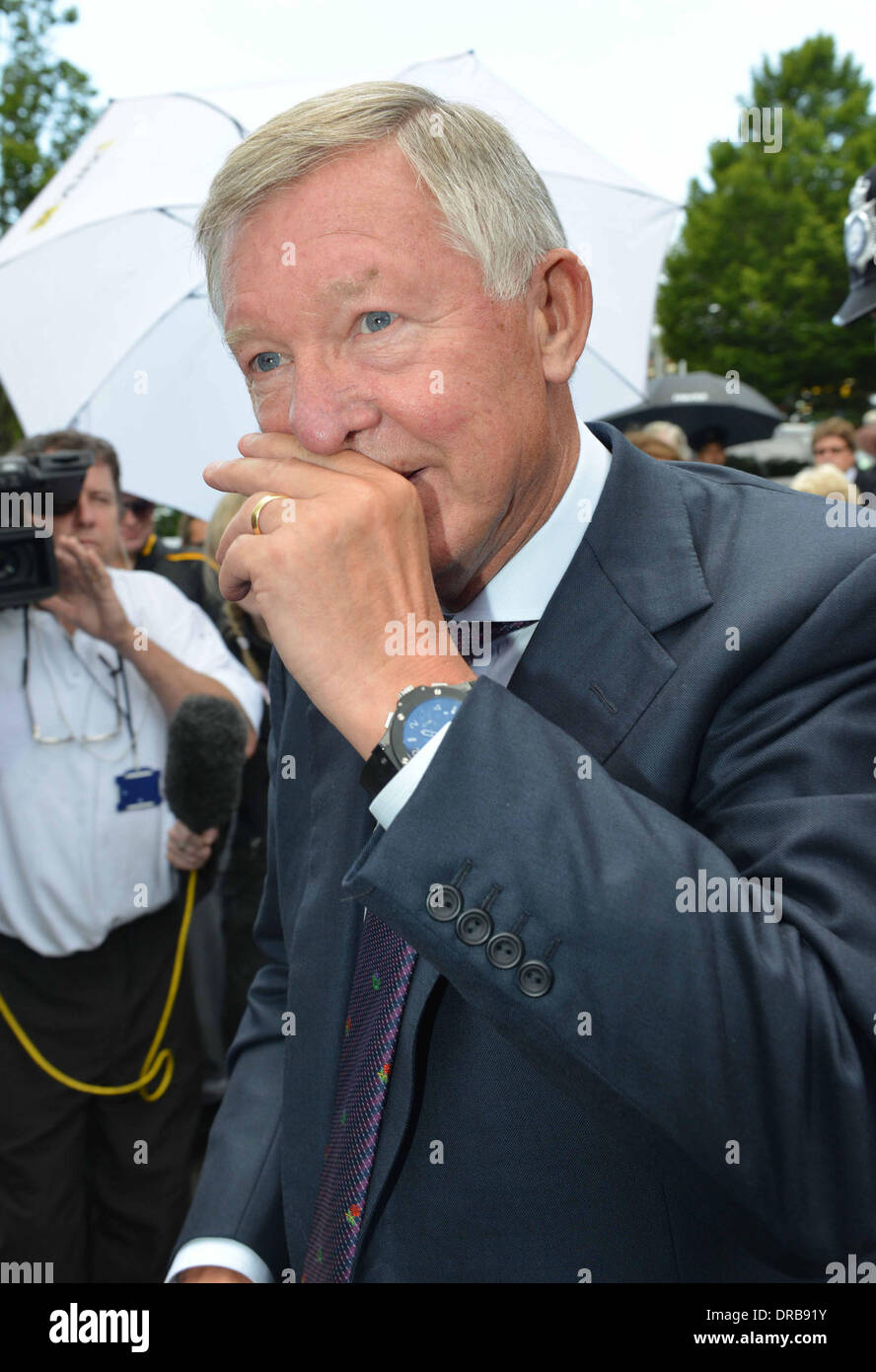 Sir Alex Ferguson arriving for the 2012 Wimbledon men's final between ...