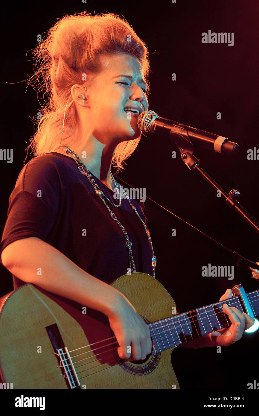 Belgian singer hi-res stock photography and images - Alamy
