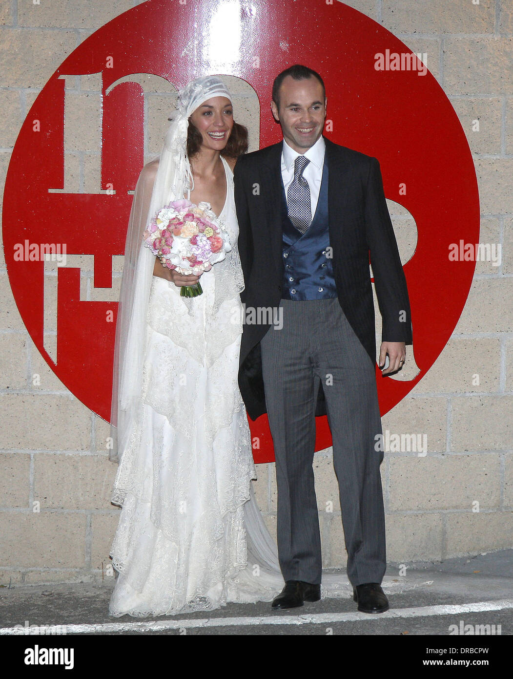 Anna Ortiz and Andres Iniesta The wedding of Andres Iniesta and Anna ...