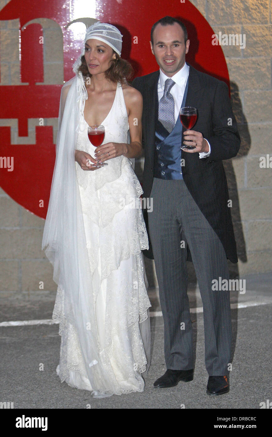 Anna Ortiz and Andres Iniesta The wedding of Andres Iniesta and Anna ...