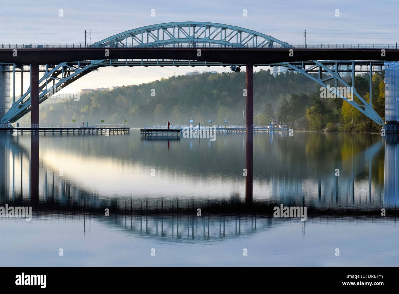 Concrete railway bridge hi-res stock photography and images - Alamy