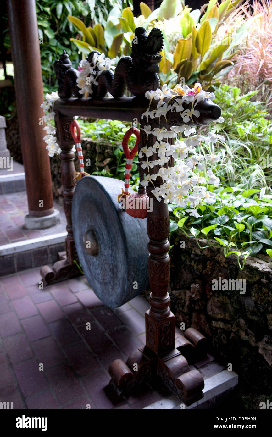 Traditional Gong High Resolution Stock Photography and Images - Alamy