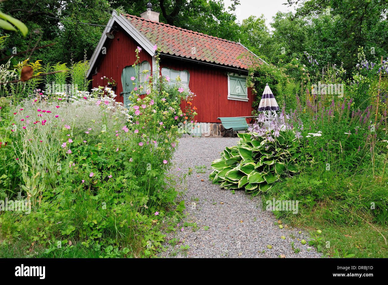 Idyllic Swedish summer house Stock Photo - Alamy