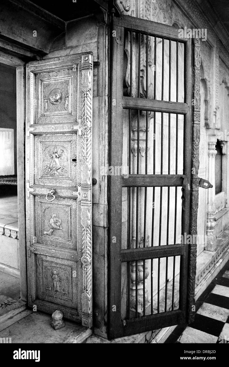 Deshnok Black and White Stock Photos & Images - Alamy