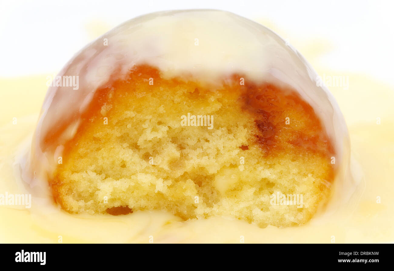 Treacle sponge pudding and custard Stock Photo - Alamy
