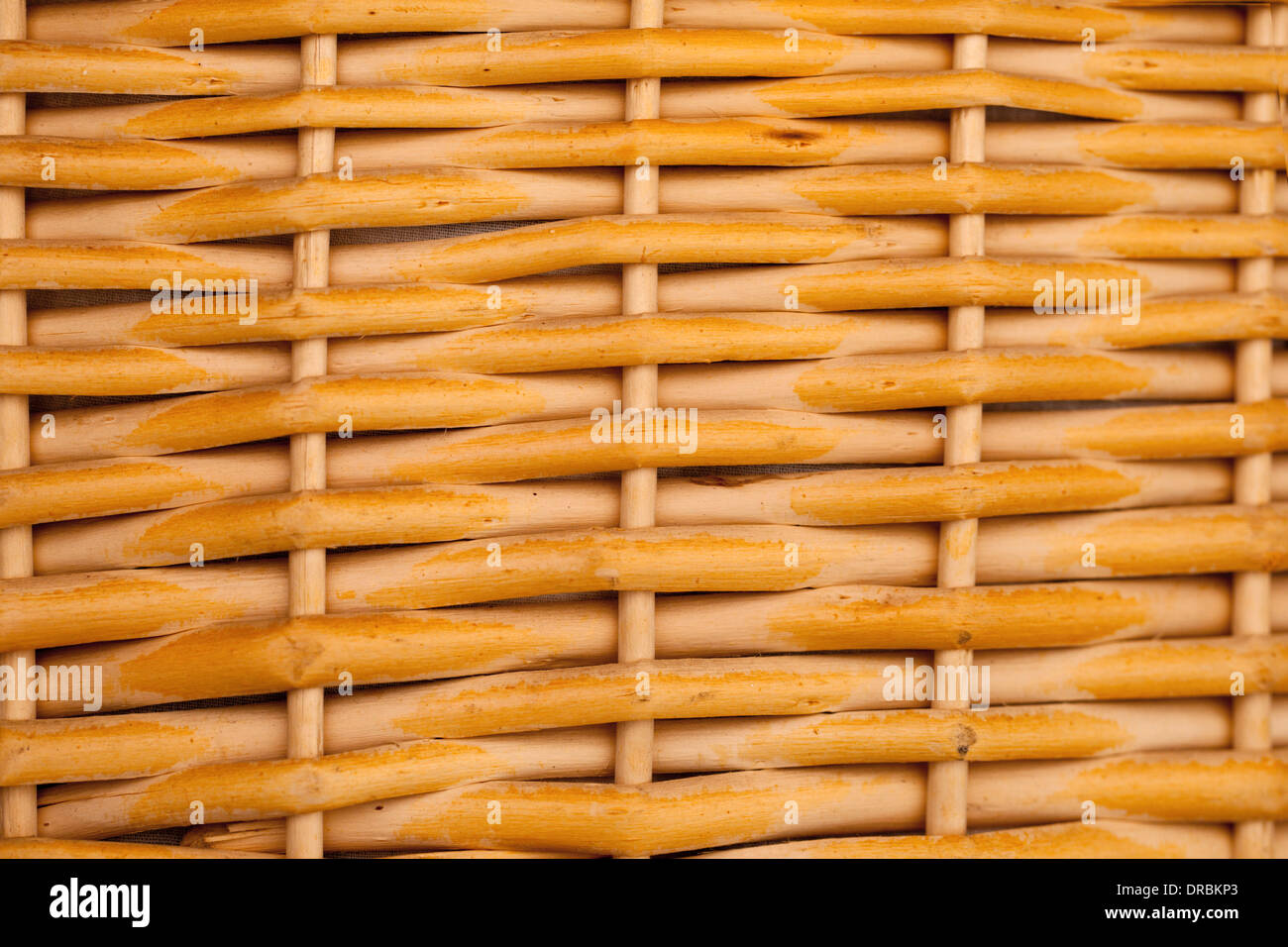 Texture of golden wicker basket close-up Stock Photo - Alamy