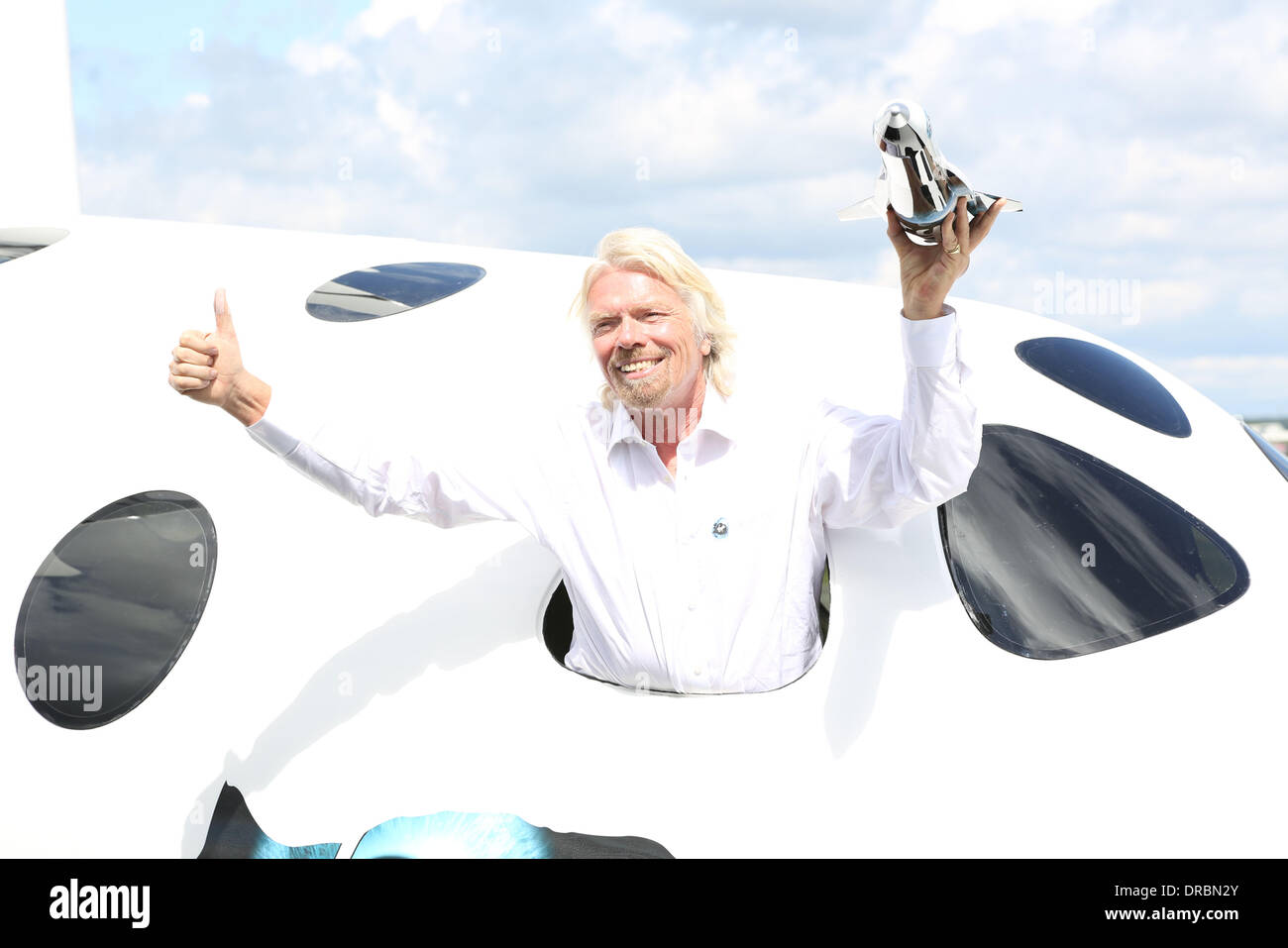 Sir Richard Branson The Virgin Galactic Team at 2012 Farnborough Air ...
