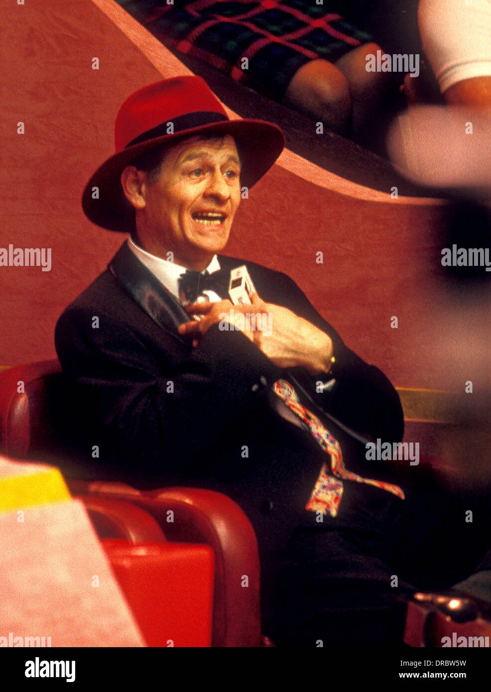Alex higgins 1982 hi-res stock photography and images - Alamy